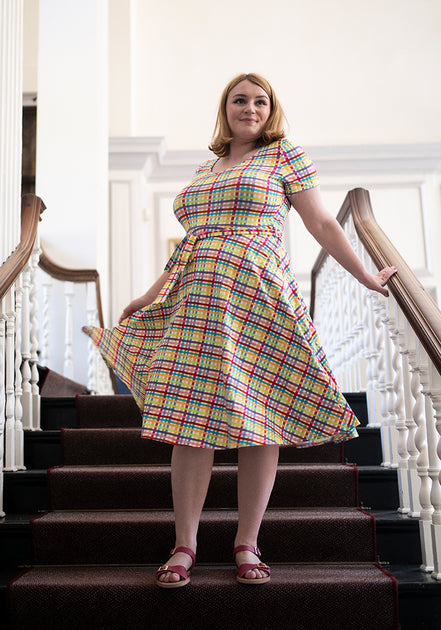 Audrey Summer Check Print Cotton Swing Dress – Popsy Clothing