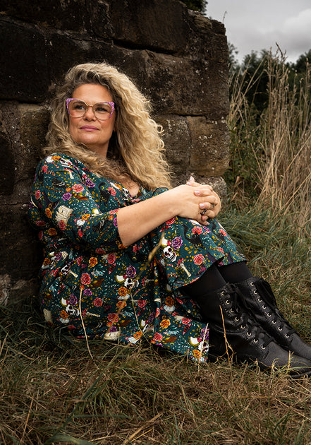 Sinclair Green Spell Caster Print Cotton Midi Dress – Popsy Clothing