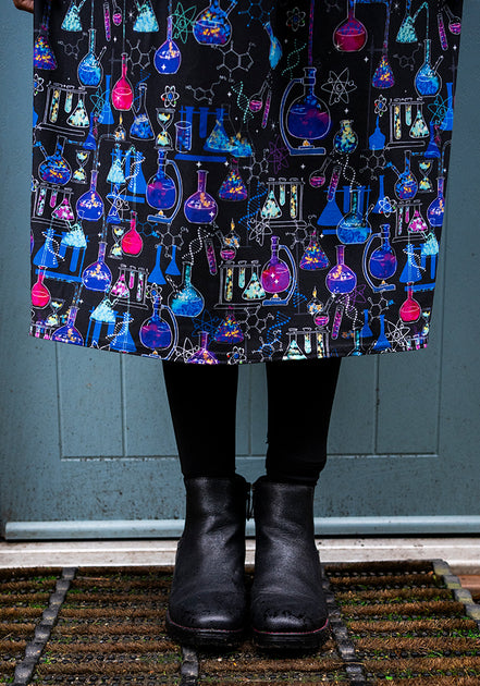 Muriel Science Border Print Midi Dress – Popsy Clothing